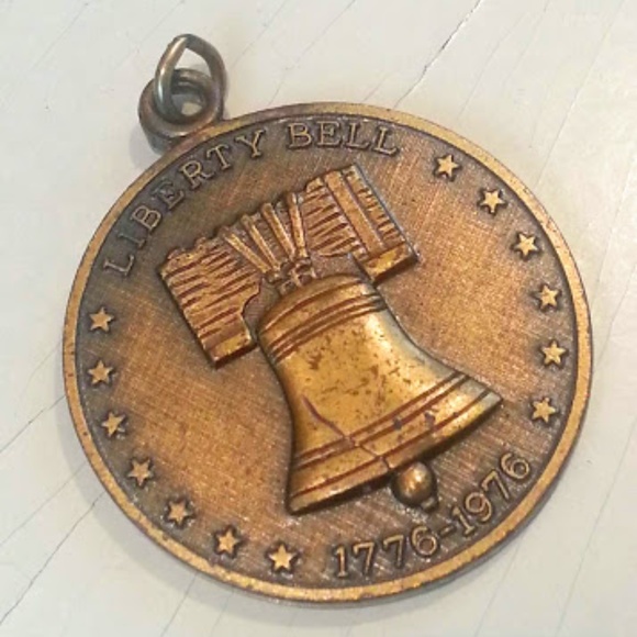 Vintage | Accessories | Liberty Bell 7761976 Bicentennial Year ...